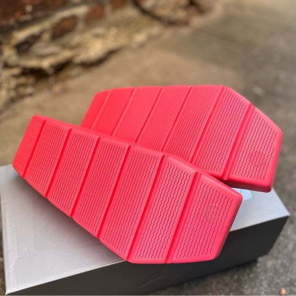 Jordan | Shoes | New Womens Nike Jordan Hex Mule Slides Sea Coral Pink ...